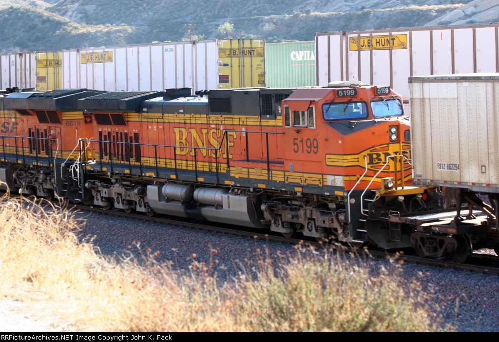 BNSF 5199